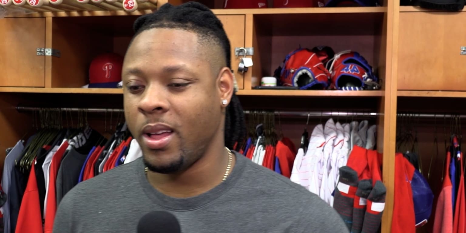 Gregory Soto arrives at Phillies camp, in mix for closer role