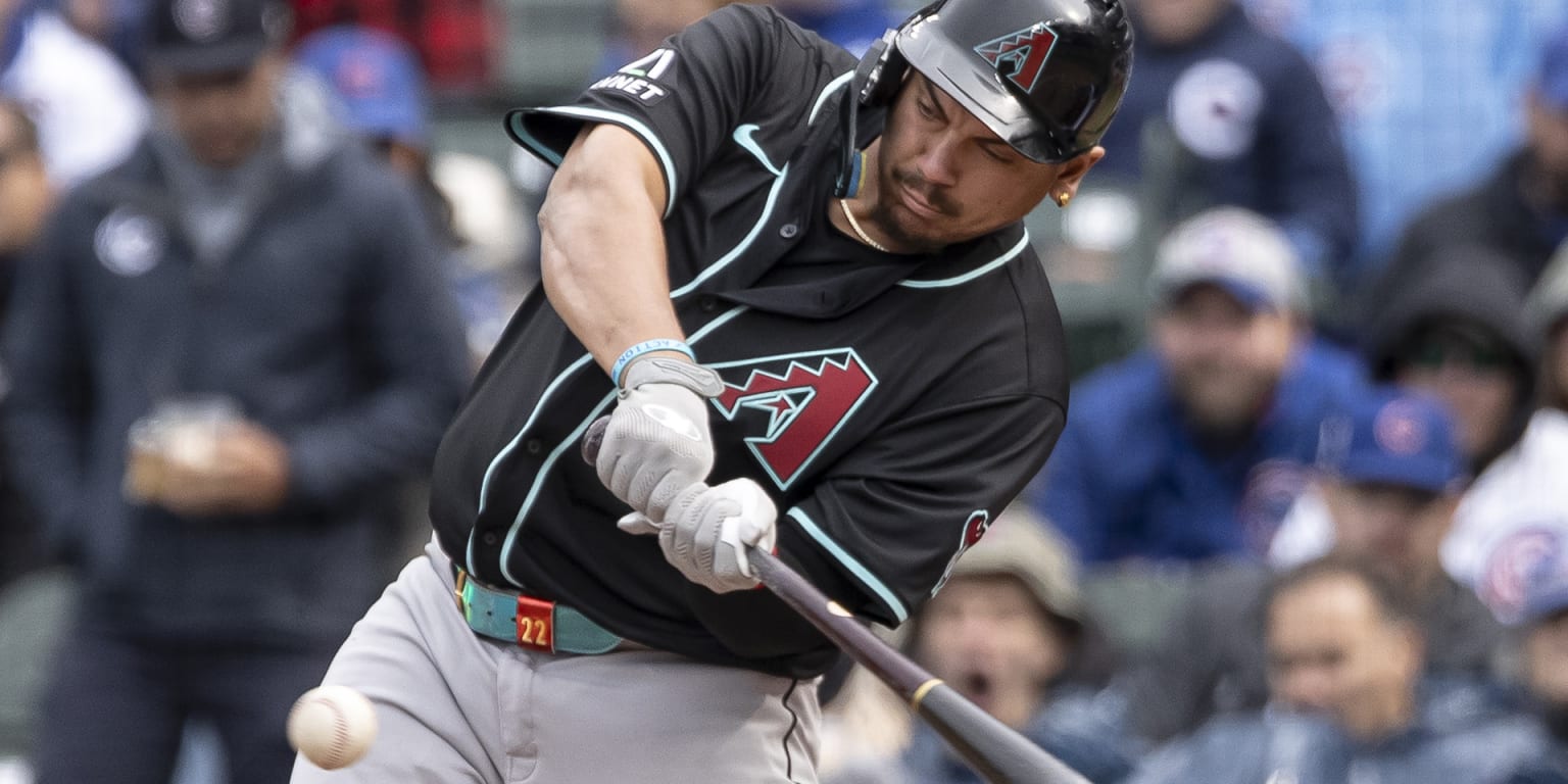 Merrill Kelly, Josh Naylor lead D-backs' win vs. Cubs in extra-innings
