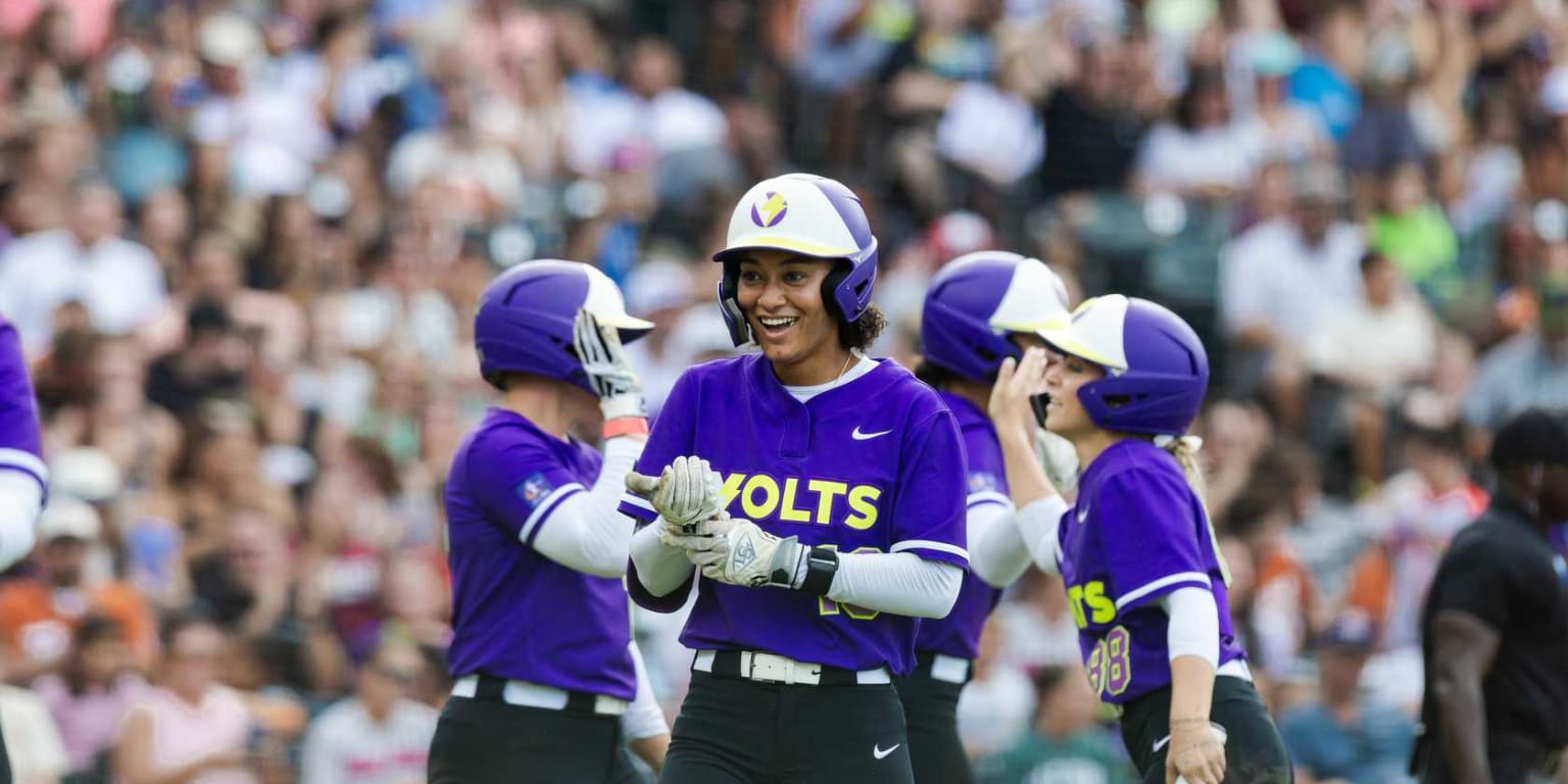 Volts win thanks to Little League grand slam