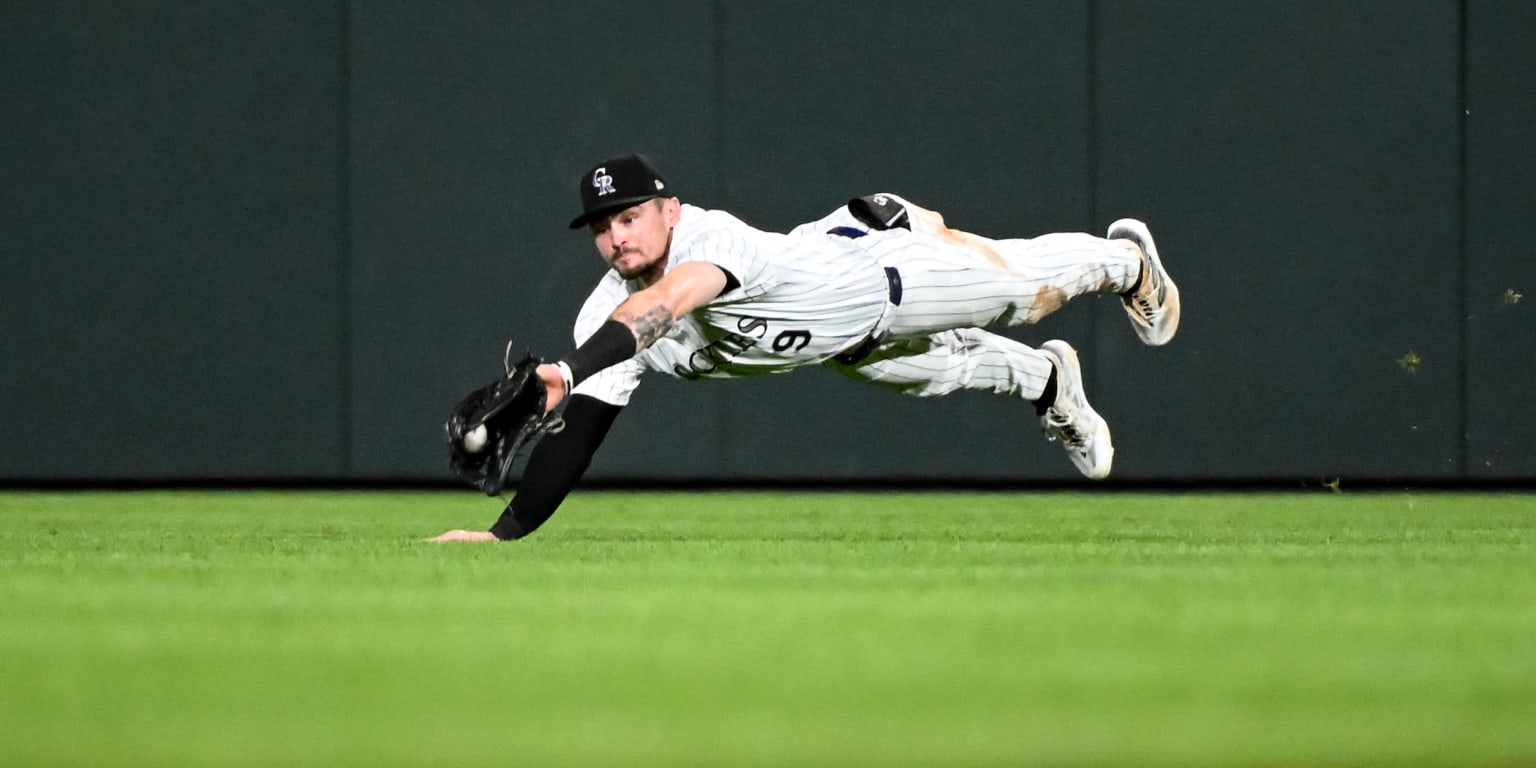 Brenton Doyle turns double play on diving catch vs. Orioles
