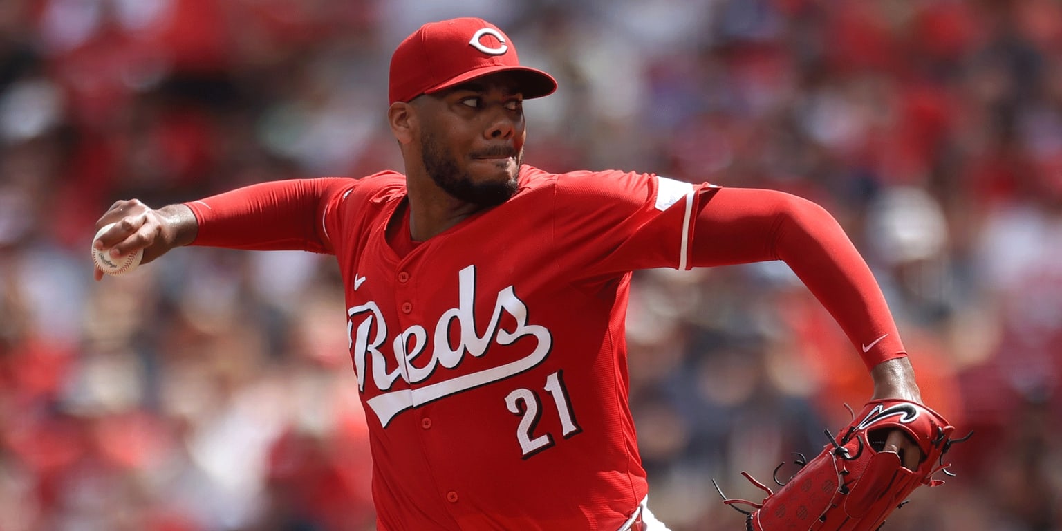 Hunter Greene throws 7 scoreless innings in loss to Tigers