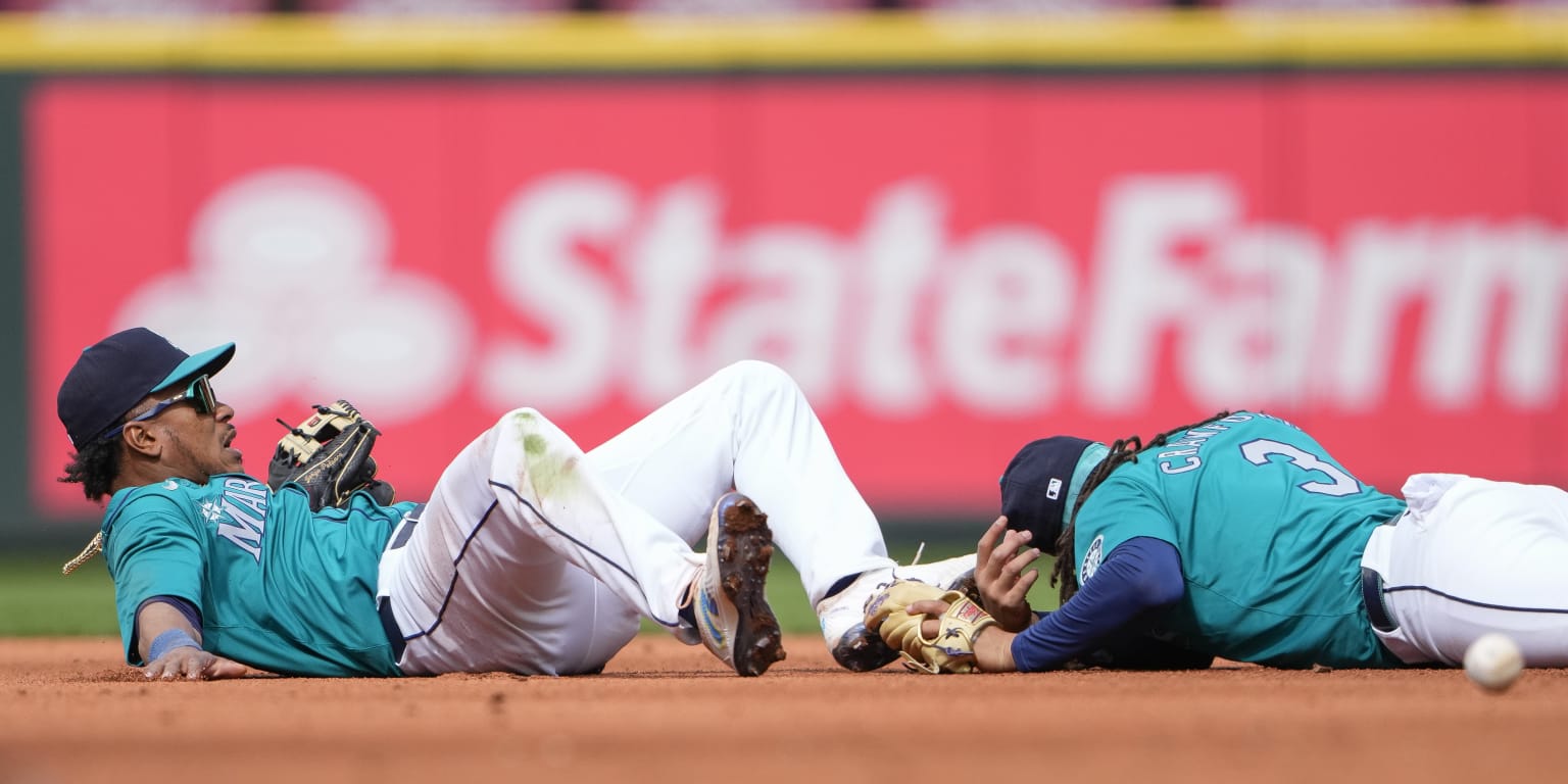 Mariners lose series finale to Guardians after miscues