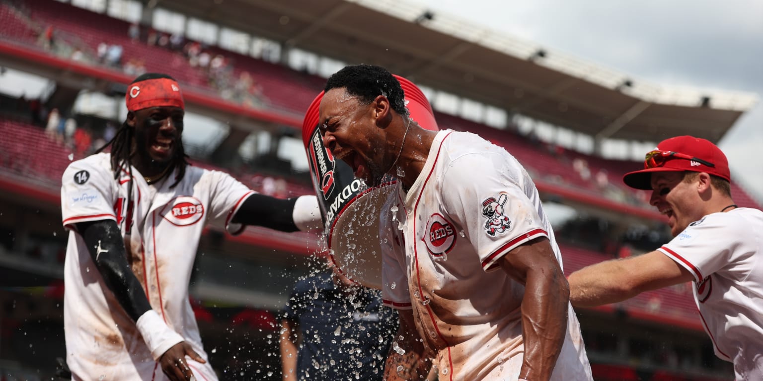 Will Benson hits walk-off single in Reds' come-from-behind win