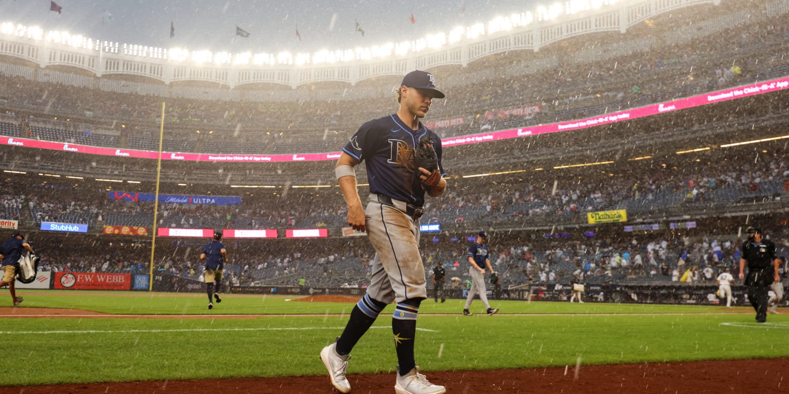 Taylor Walls earns 2025 Gold Glove Award nomination