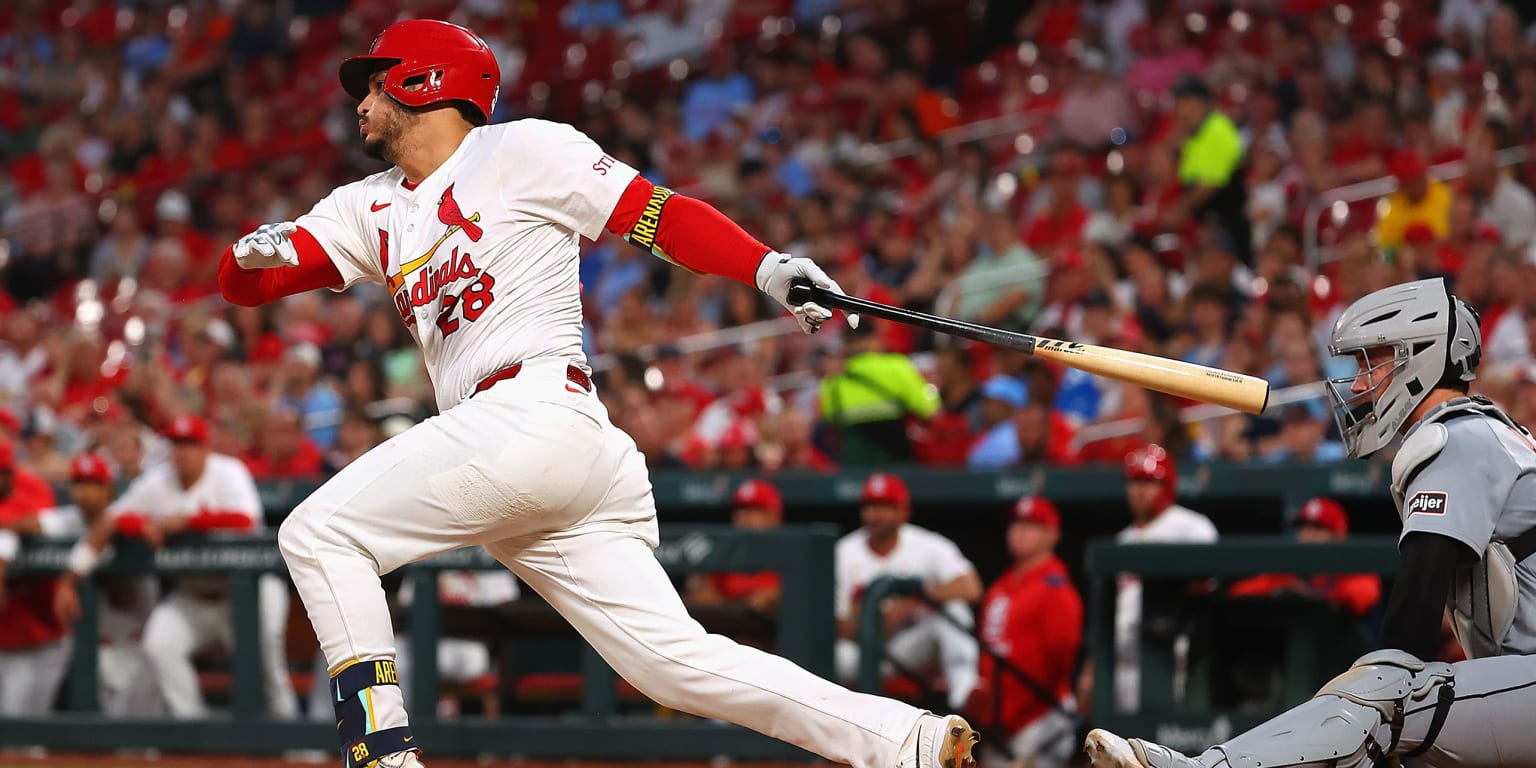 Nolan Arenado moved down in Cardinals' lineup