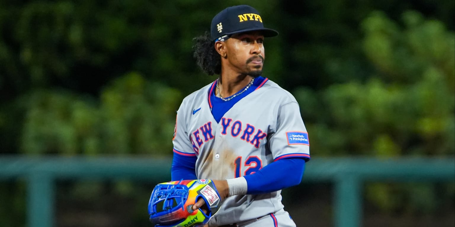 Mets swept by Phillies as NL Wild Card lead shrinks