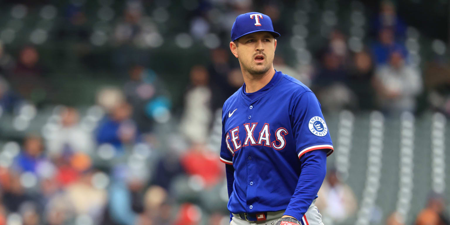 Tyler Mahle shut down from throwing by Rangers