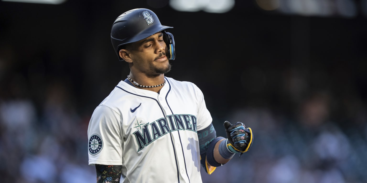 Mariners' offensive struggles continue in loss to Orioles