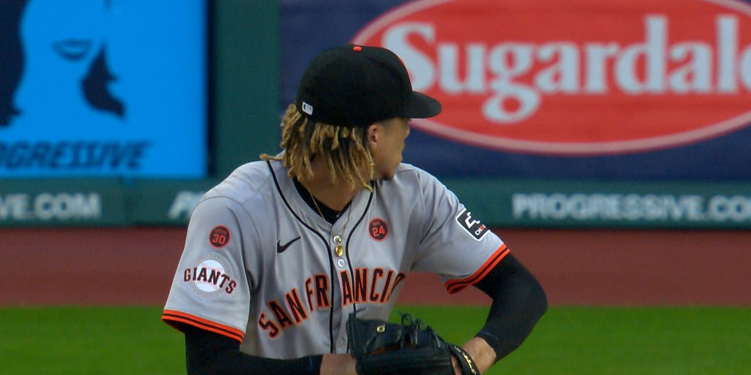 Spencer Bivens leads Giants in bullpen game
