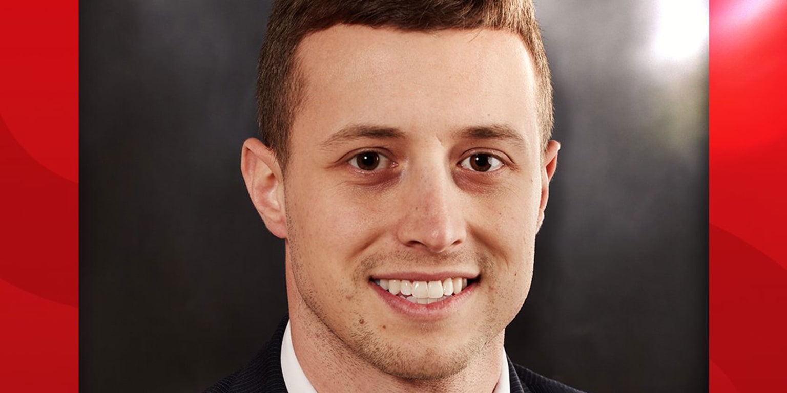 Robert Cerfolio hired by Cardinals as assistant general manager