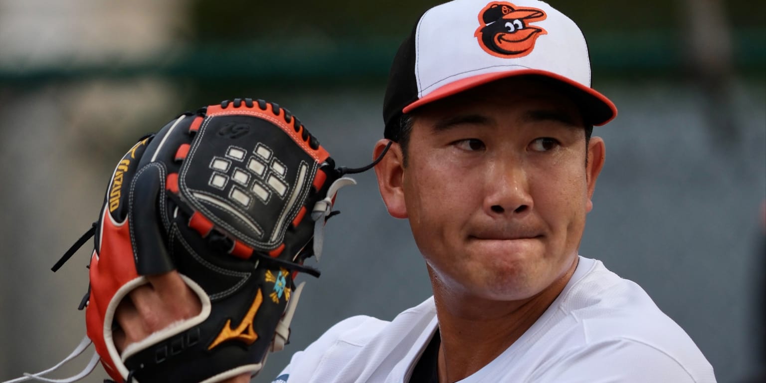 Tomoyuki Sugano building rapport with Orioles catchers