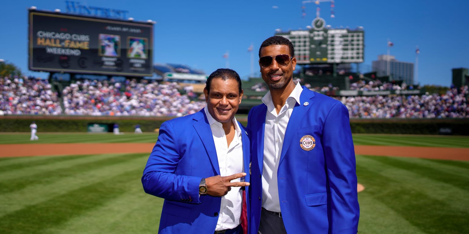 Sammy Sosa, Derrek Lee inducted into Cubs Hall of Fame