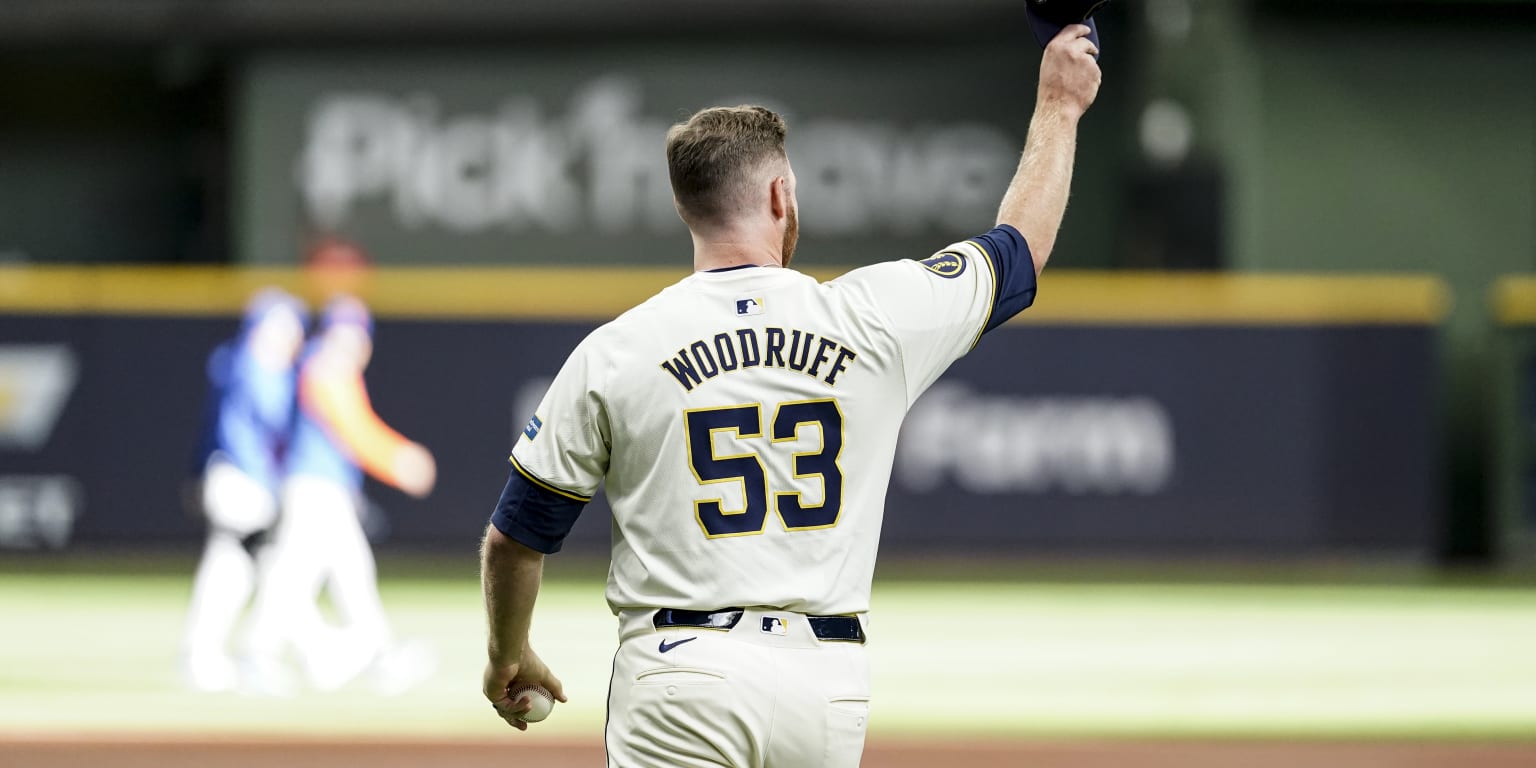 Brandon Woodruff on right shoulder surgery recovery status, 2025 ...