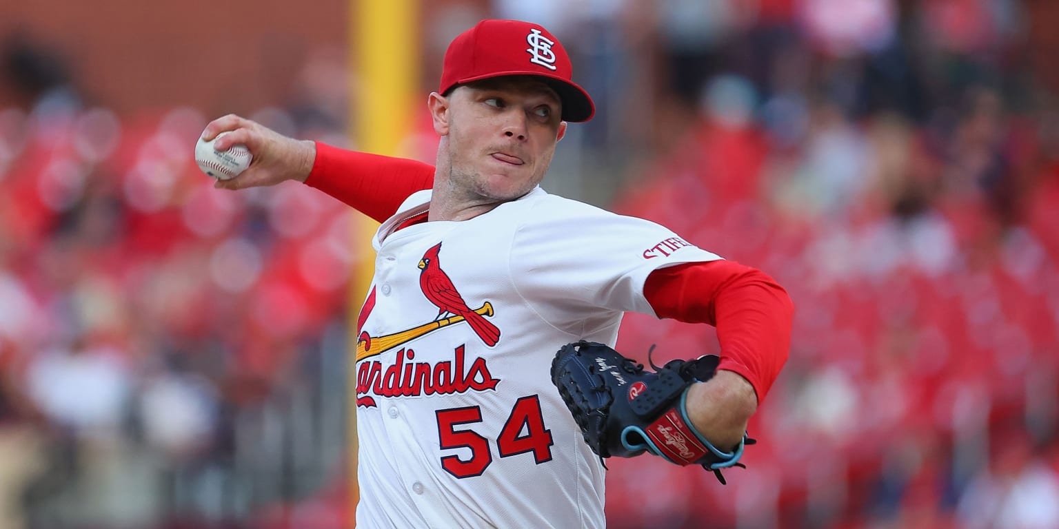 Sonny Gray, Cardinals lose tight game to Pirates
