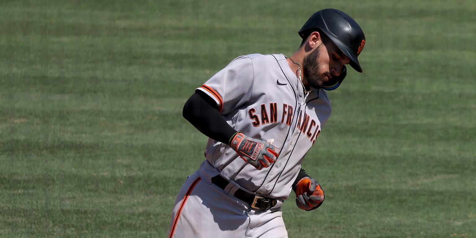 Villar pega dos HR pero el bullpen falla contra Dodgers