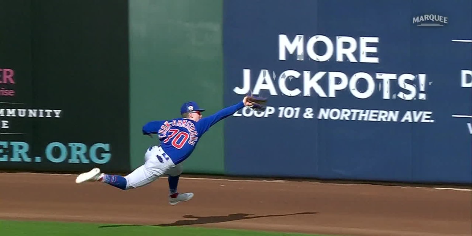 Pete Crow-Armstrong wows David Ross with diving catch