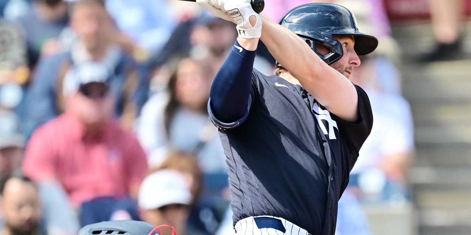 Ryan McMahon adjusts batting stance for 2026