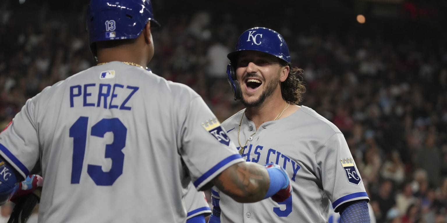 Vinnie Pasquantino homers twice as Royals beat D-backs