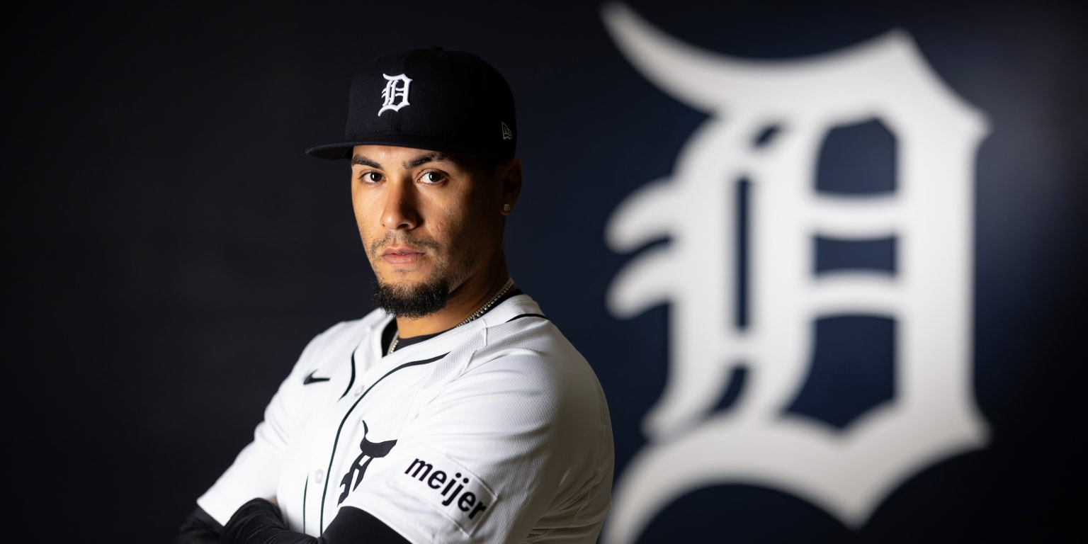 Javier Báez makes 2025 Spring Training debut for Tigers