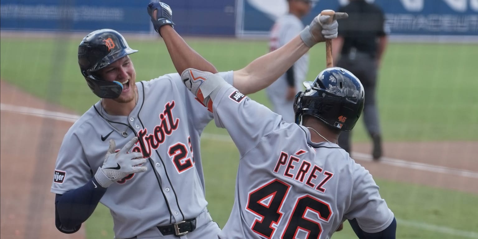 Tigers score 6 runs in 9th in win against Rays
