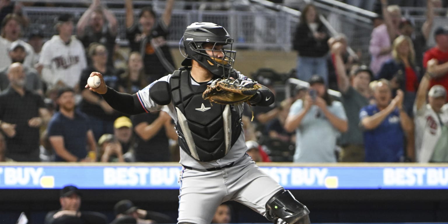 Jhonny Pereda a backup catcher option for A's