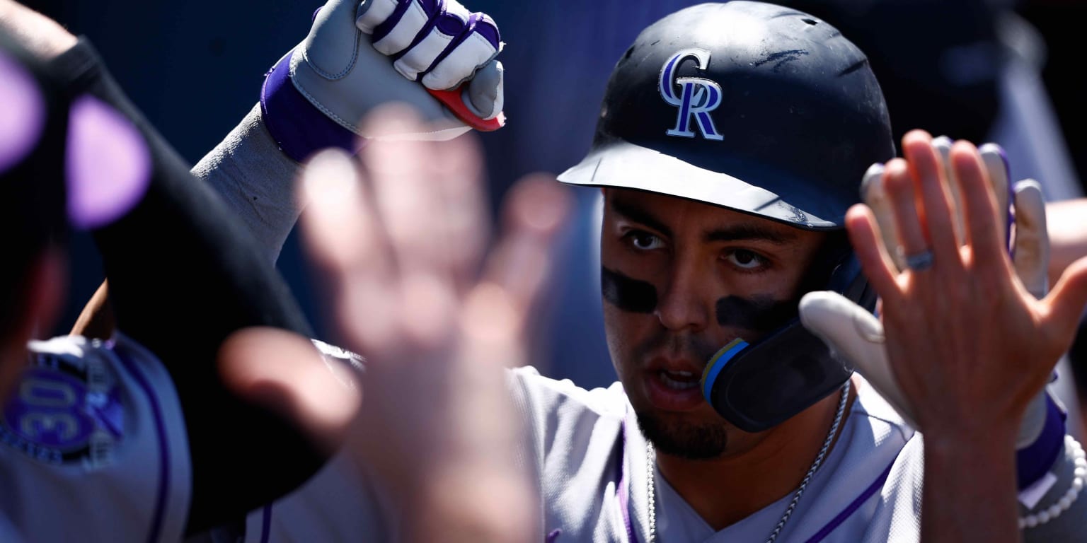 Alan Trejo homers in Rockies' loss to Dodgers