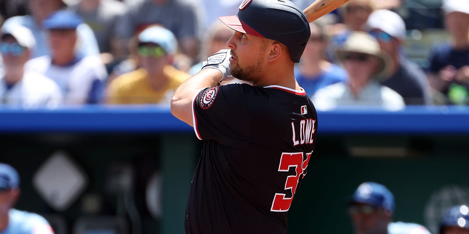 Los Nacionales designaron para asignación a Nathaniel Lowe