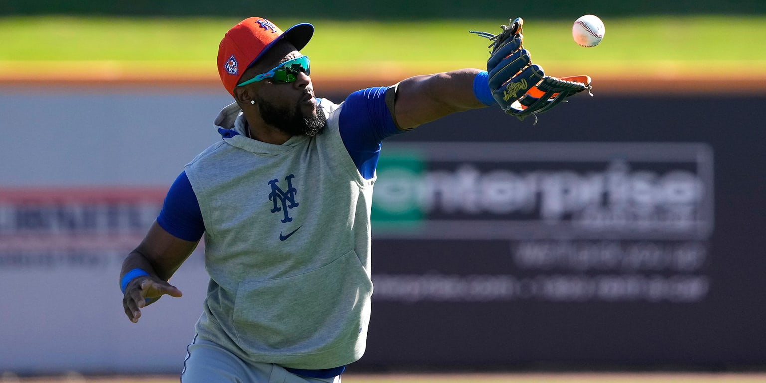 Starling Marte returns to lineup for first time since August