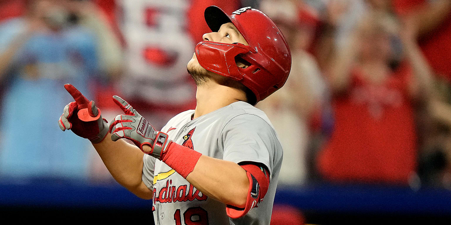 Tablazos de Edman hacen ganar a Cardenales en Kansas City