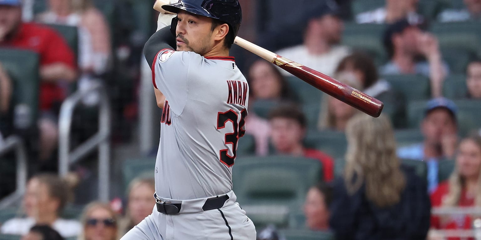 Steven Kwan out of Guardians' lineup April 24