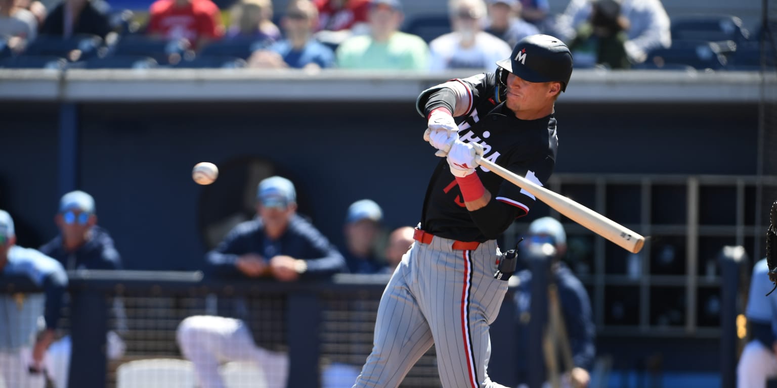 Walker Jenkins, Twins top prospect, suffers shoulder injury