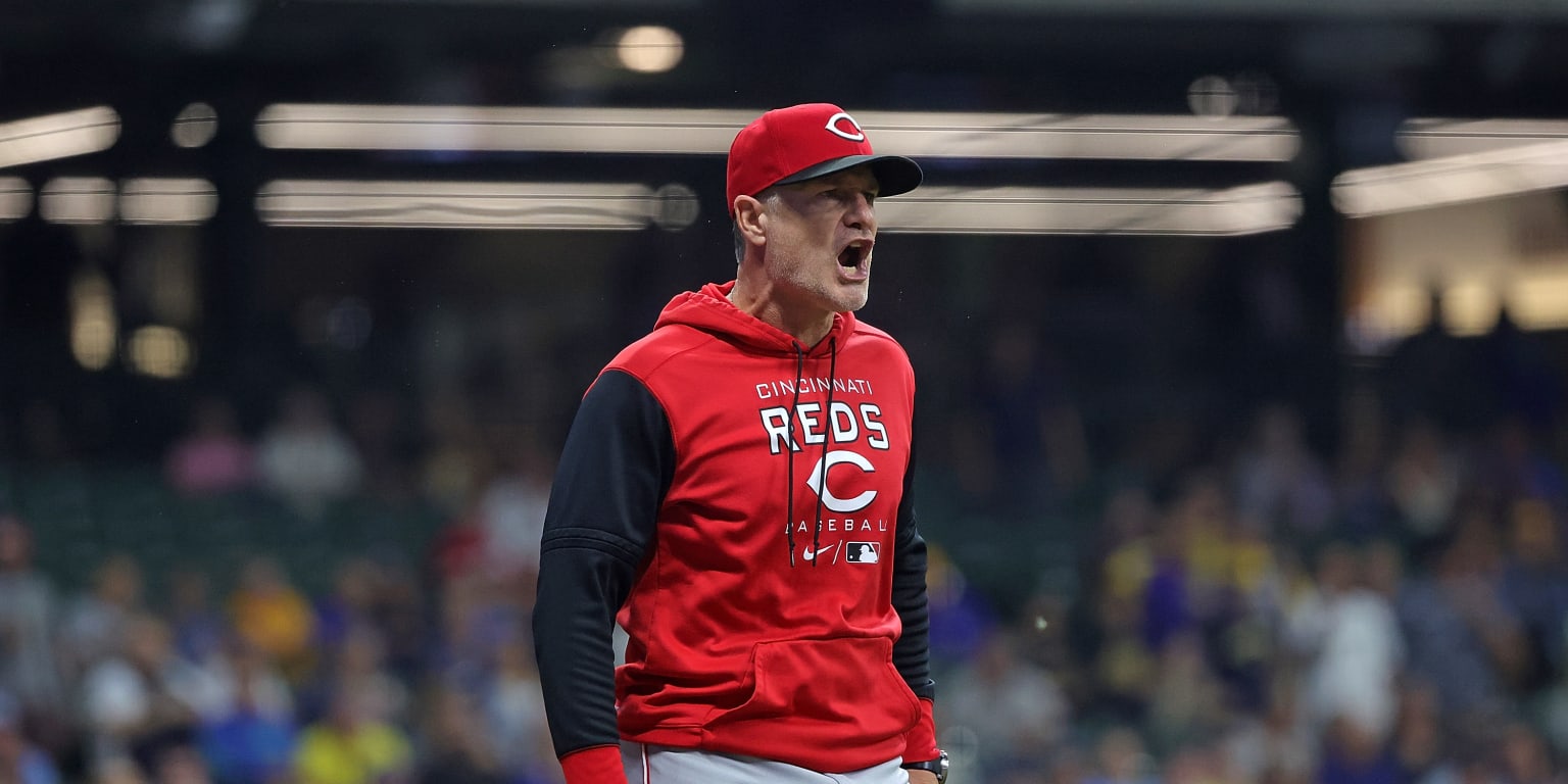 Reds get only 1 hit in loss to Brewers
