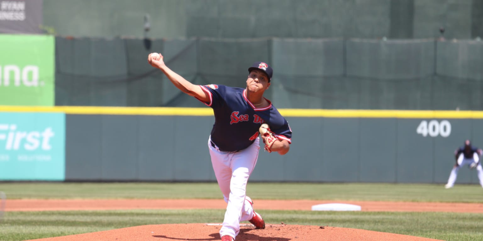 Red Sox prospect Wikelman Gonzalez dominates in no-hitter