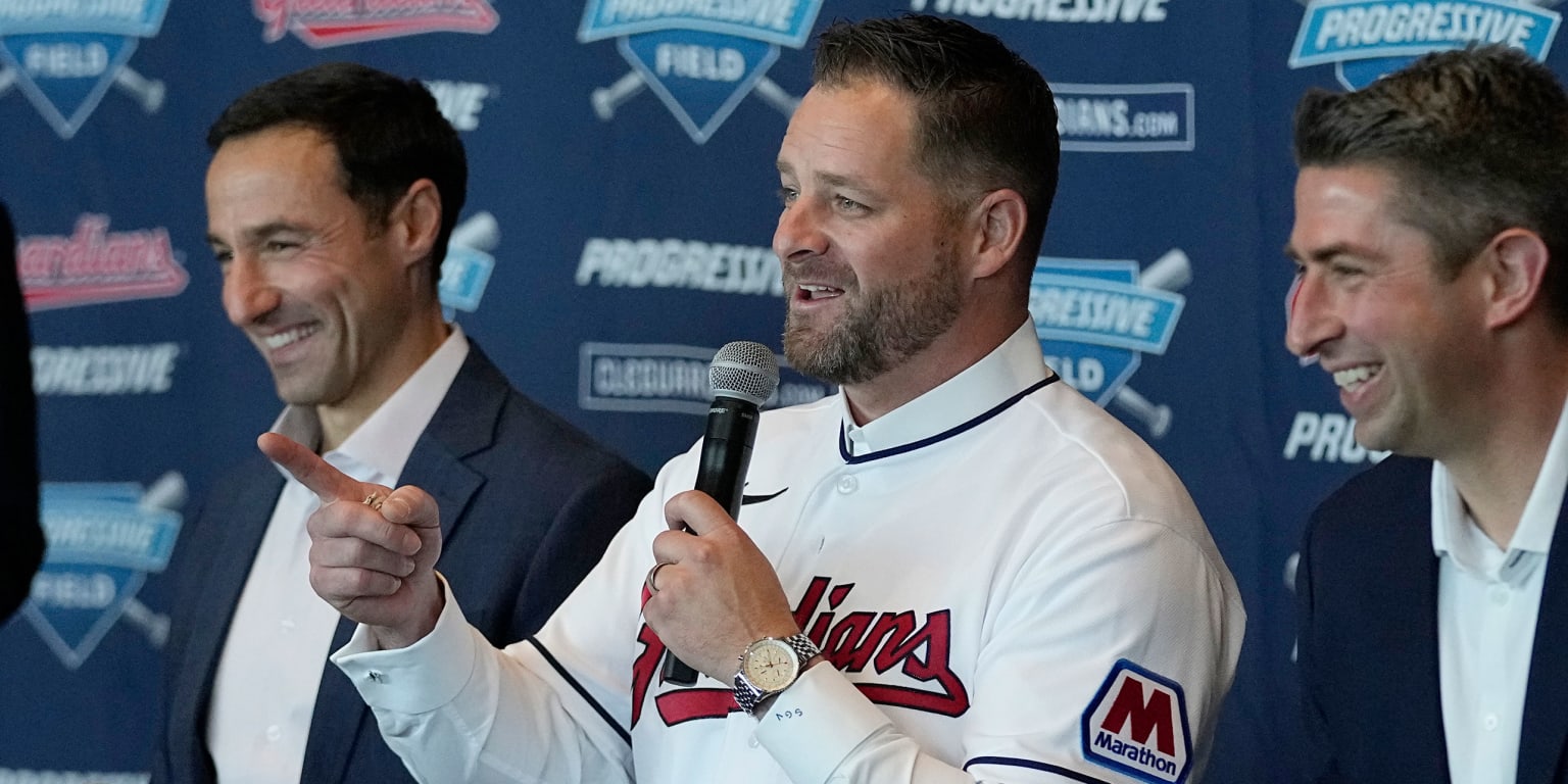 Stephen Vogt introduced as Guardians manager