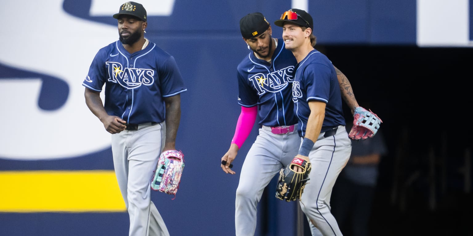 Jonny DeLuca, Yandy Díaz power Rays comeback win