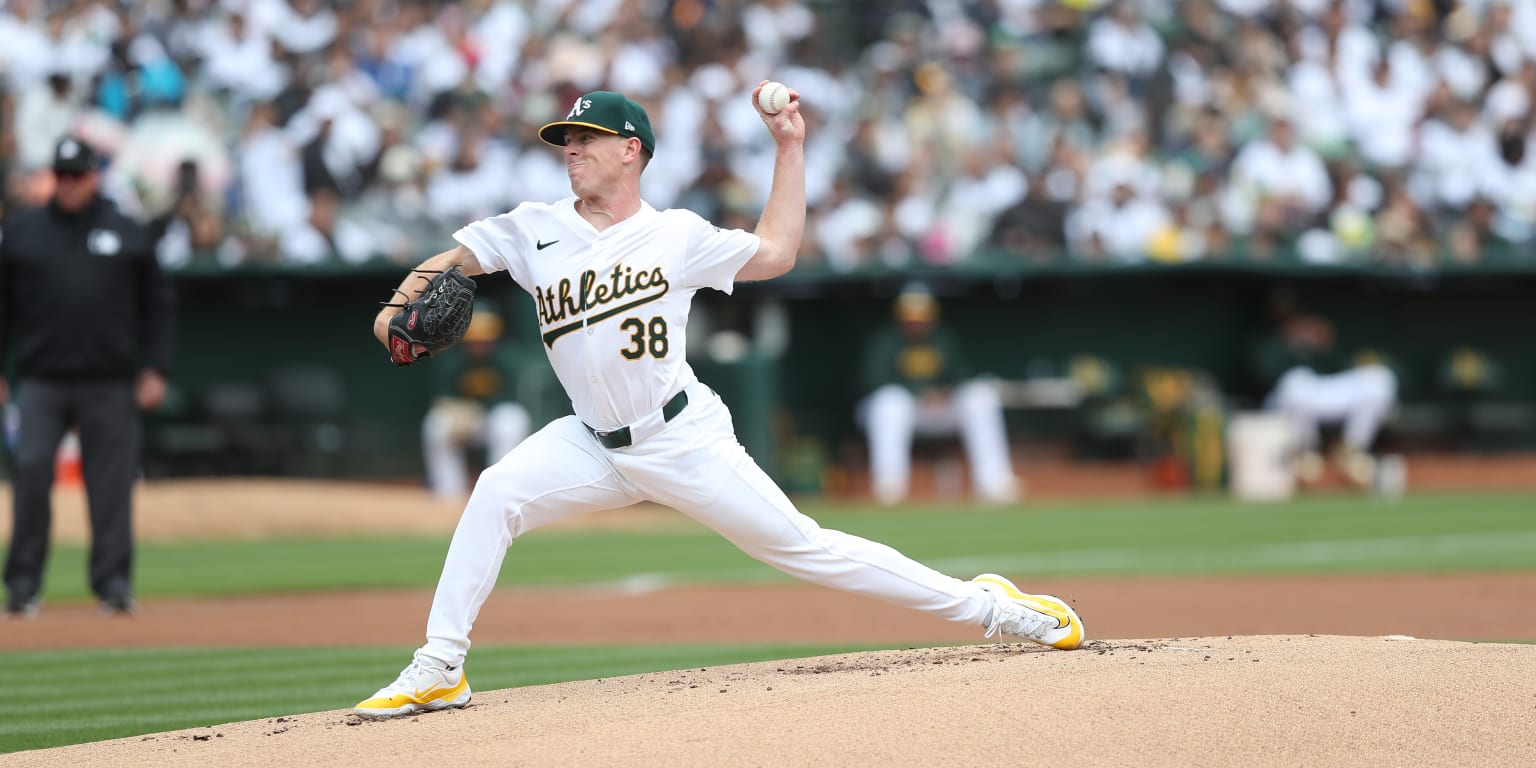 JP Sears has quality start, A's win vs. Astros
