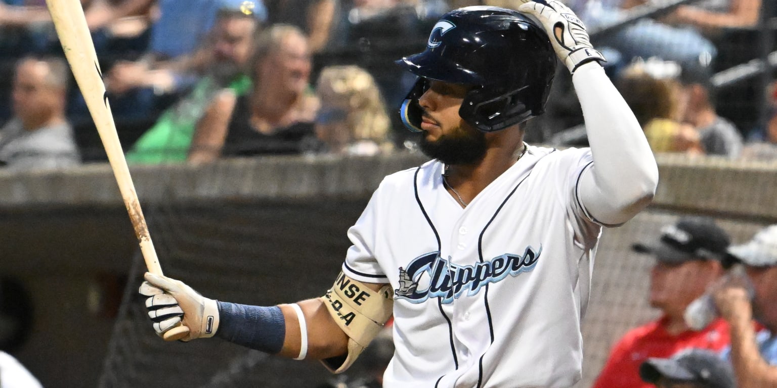 George Valera signs Minor League deal with Guardians