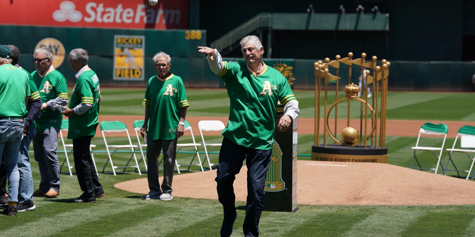 Mason Miller meets Rollie Fingers, catches first pitch