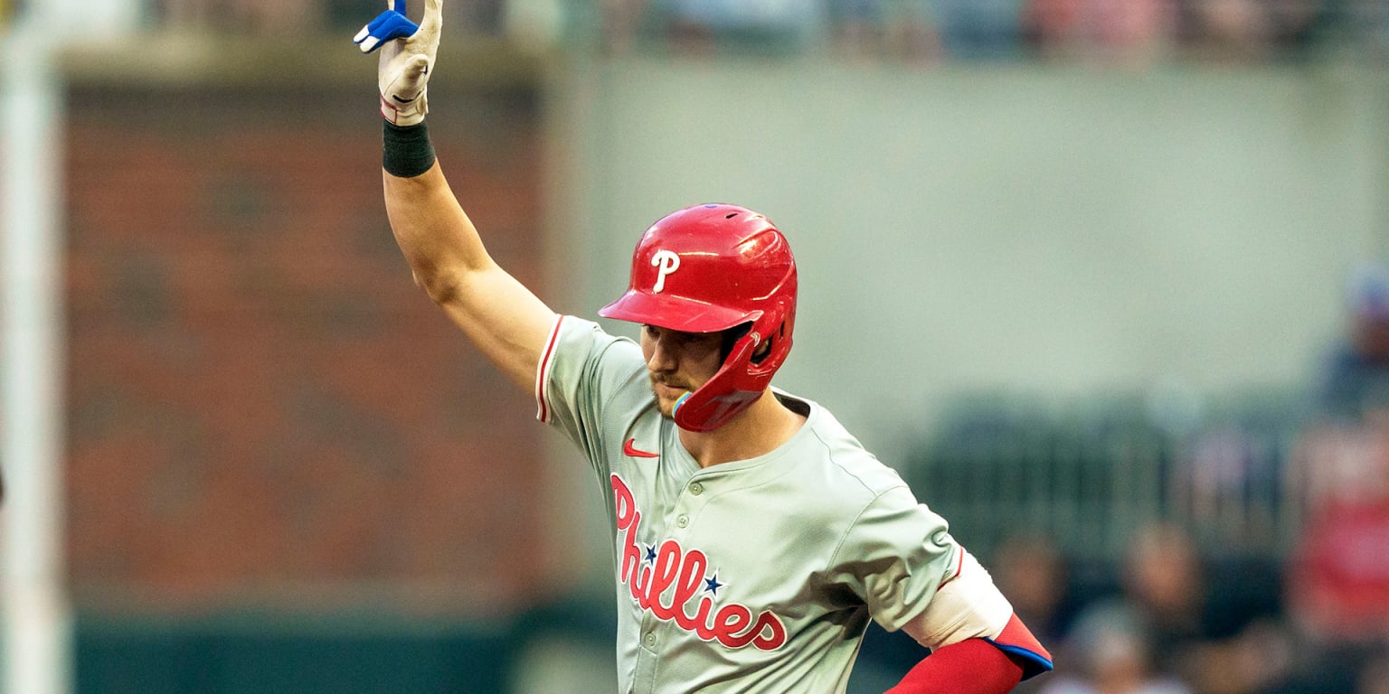 Trea Turner hits two home runs in win vs. Braves