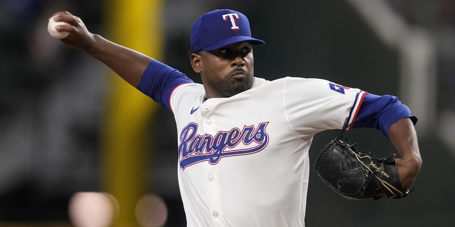 Kumar Rocker struggles with walks in home debut