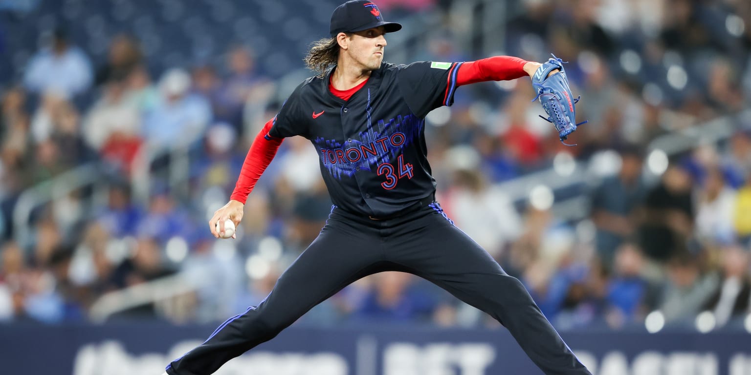 Kevin Gausman finishes third season with Blue Jays