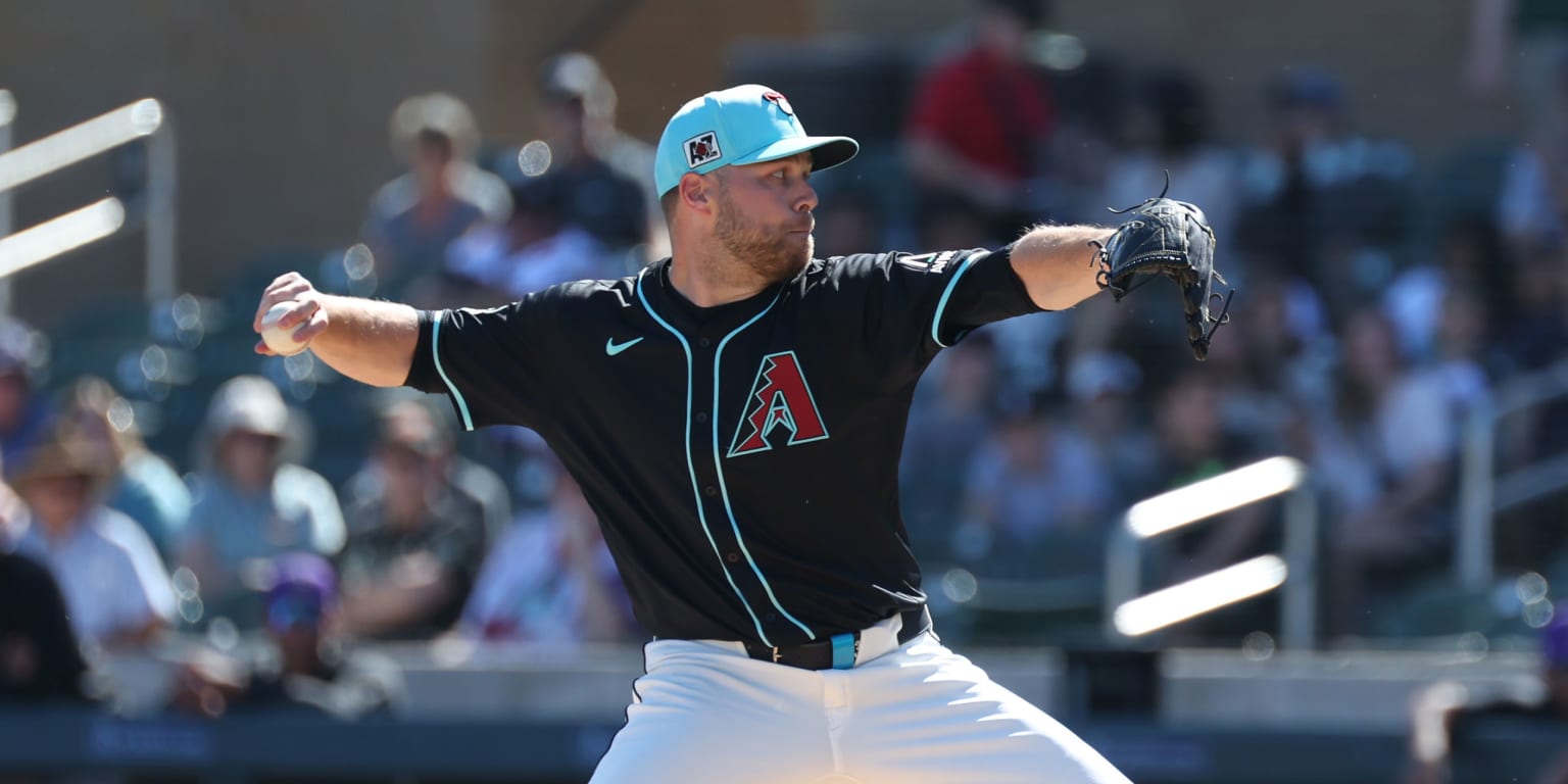 Corbin Burnes starts D-backs' 2025 spring opener