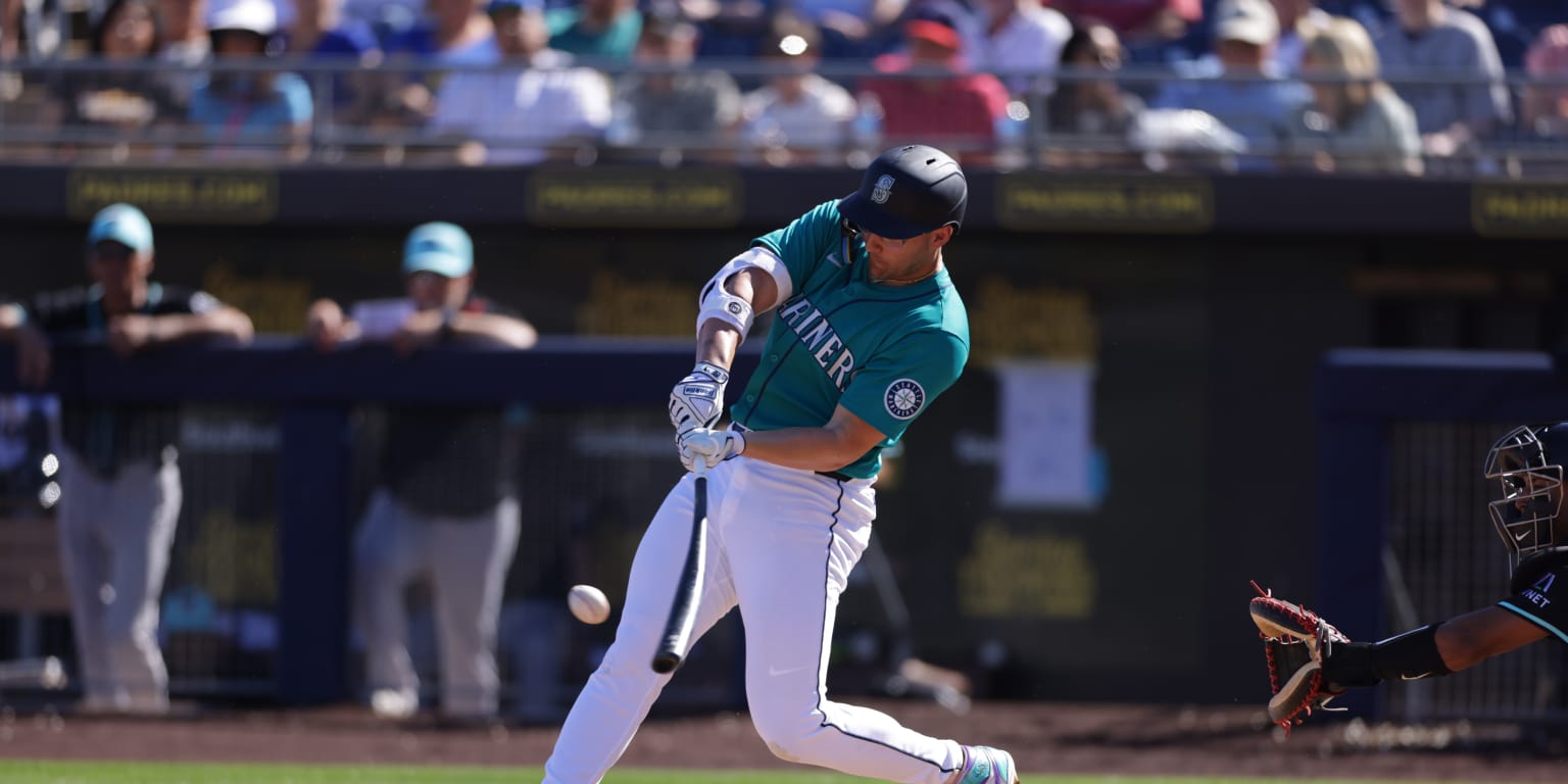 Dominic Canzone hoping to stick with Mariners