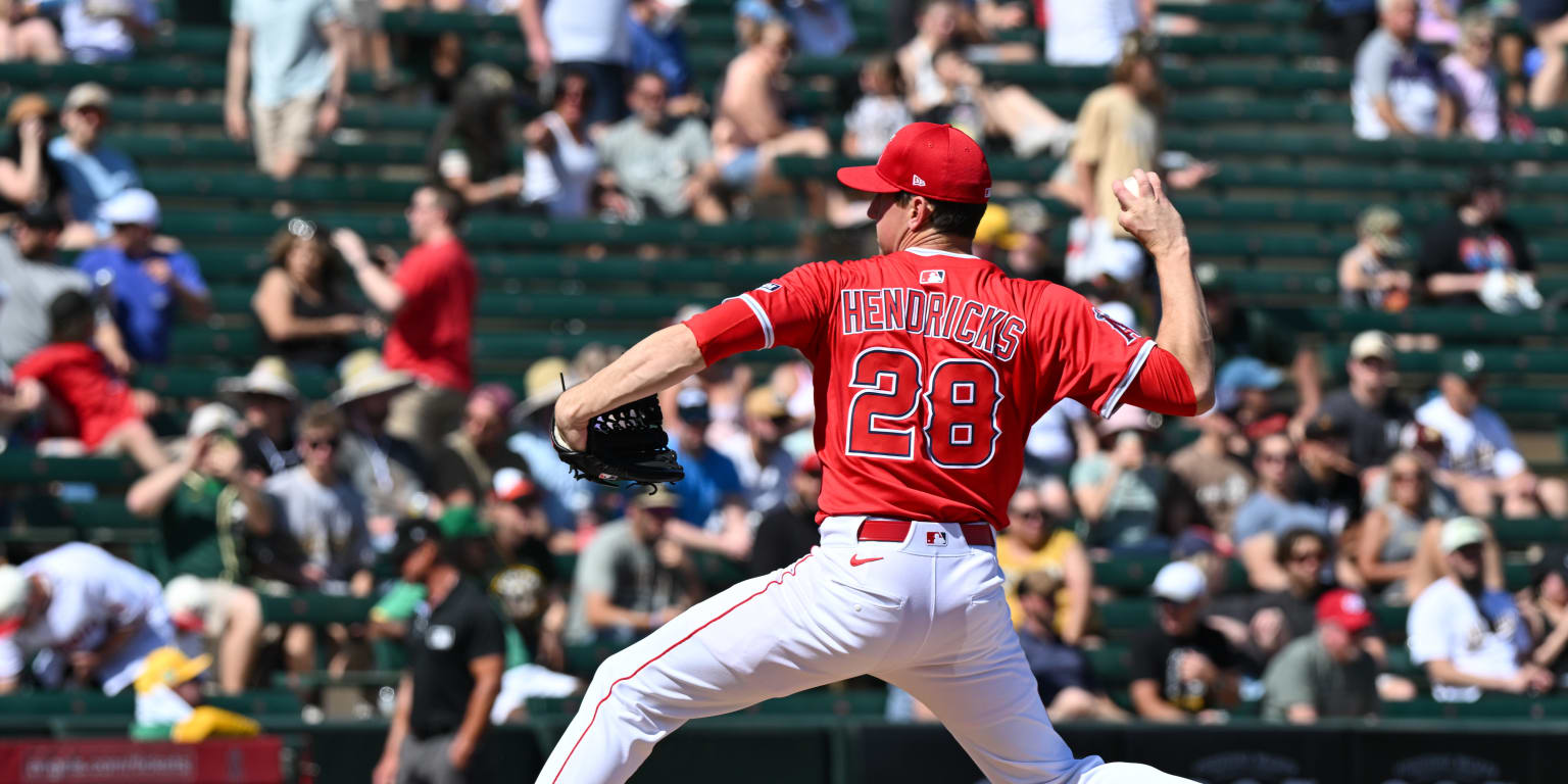 Kyle Hendricks already an Angels mentor