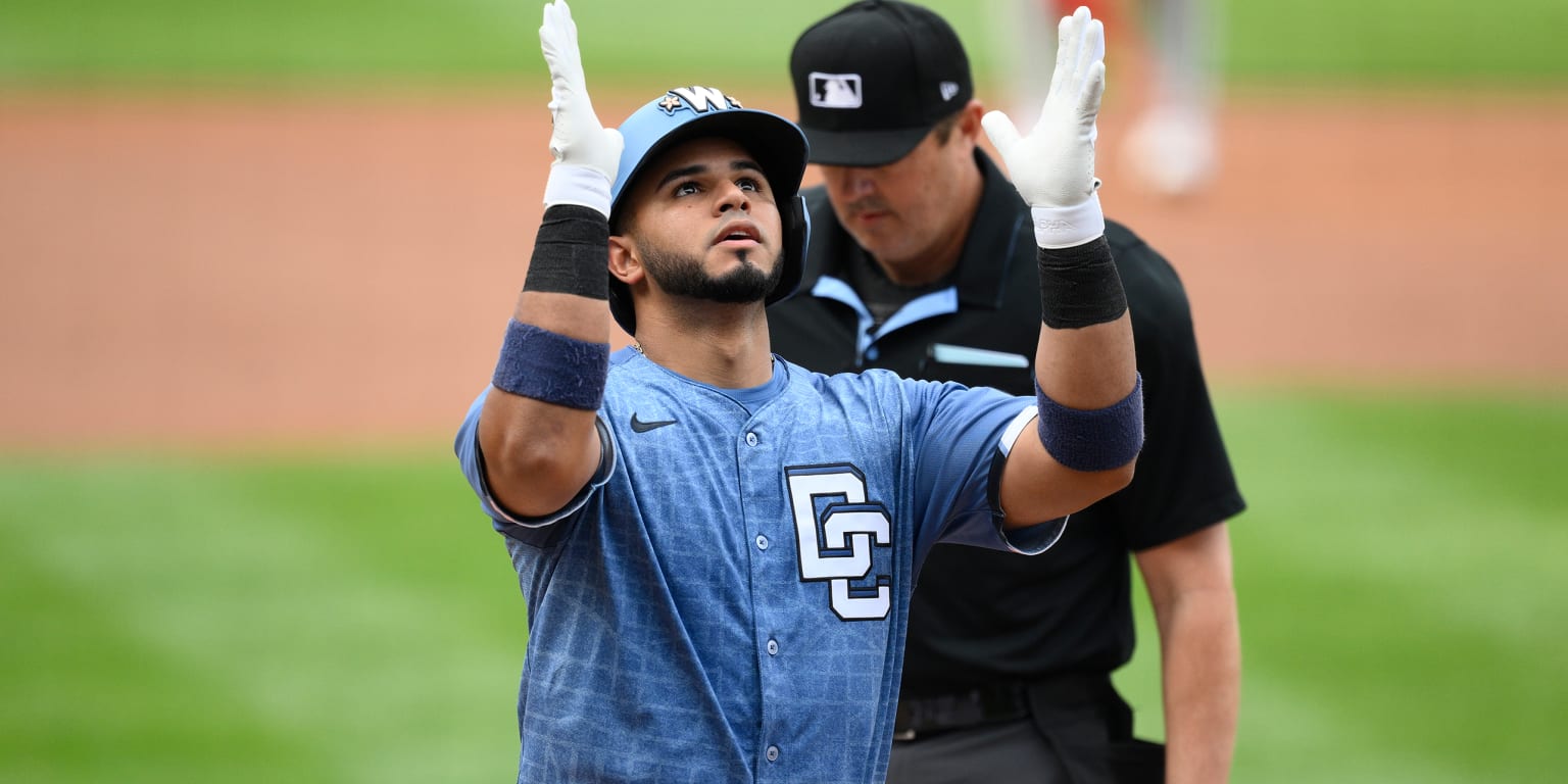 Keibert Ruiz homers for second straight game to start season