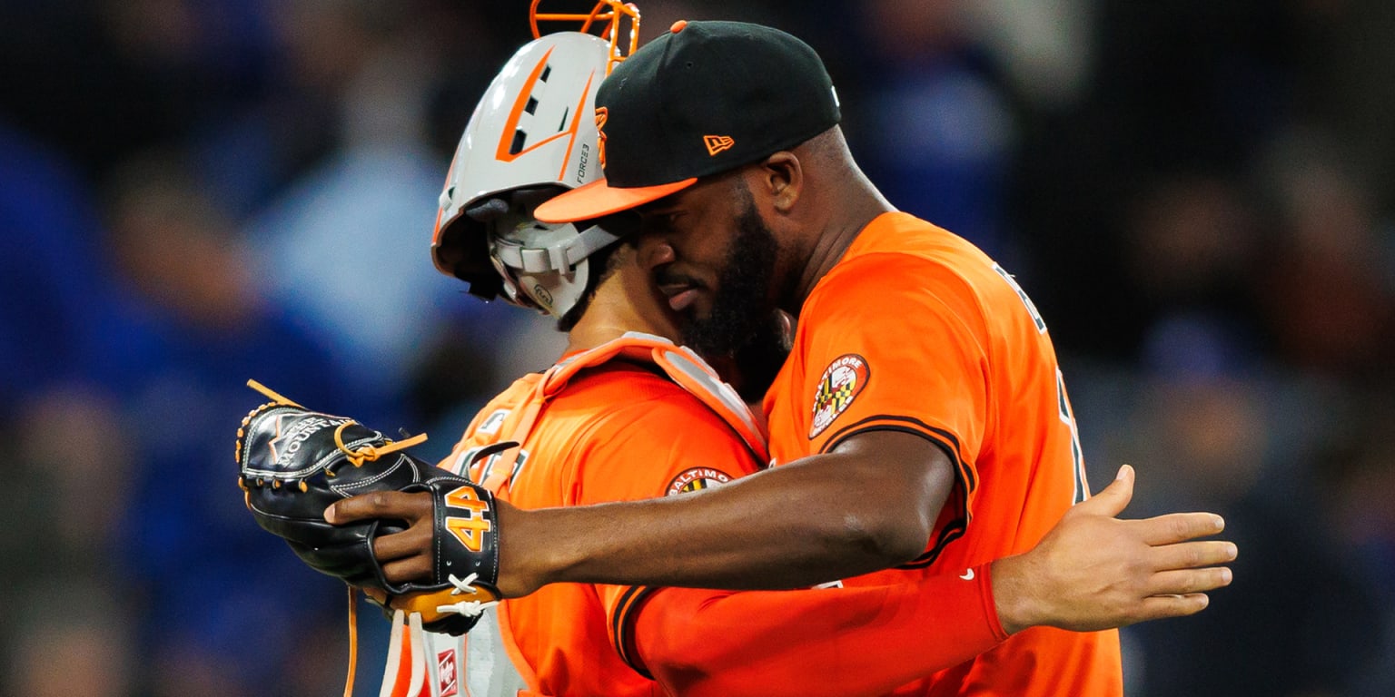 Félix Bautista strikes out 3 in return from Tommy John surgery