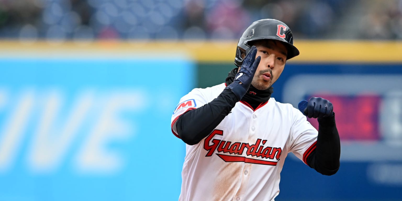 Steven Kwan has four hits, four RBIs, Guardians sweep White Sox