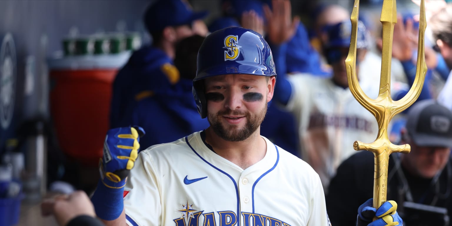 Mariners sweep Rangers to close 5-1 homestand