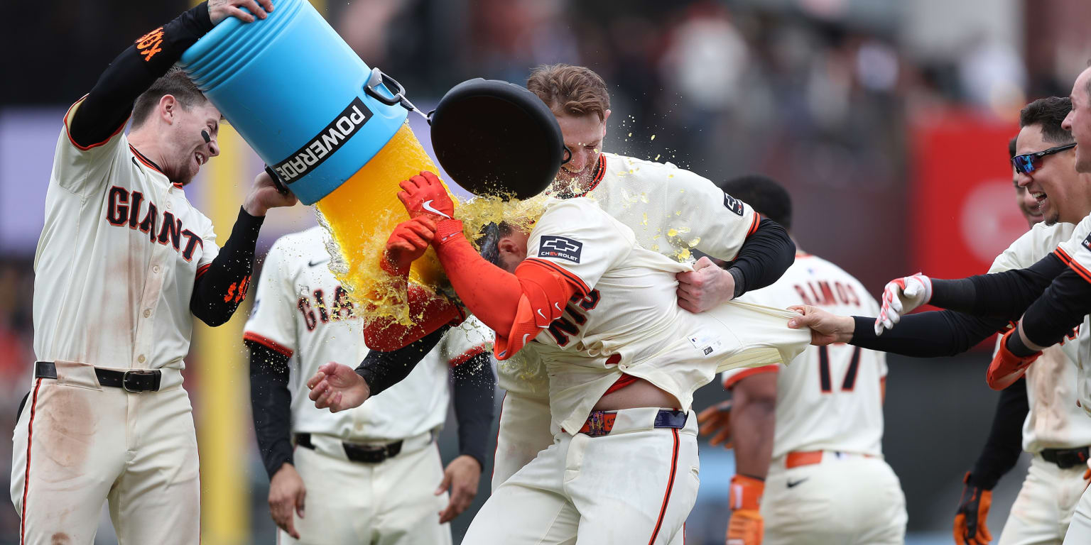 Robbie Ray delivers a solid outing in Giants walk off win