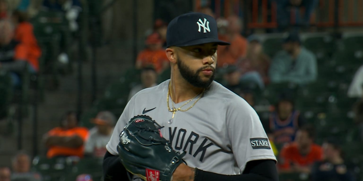 Yankees lose series opener to Orioles